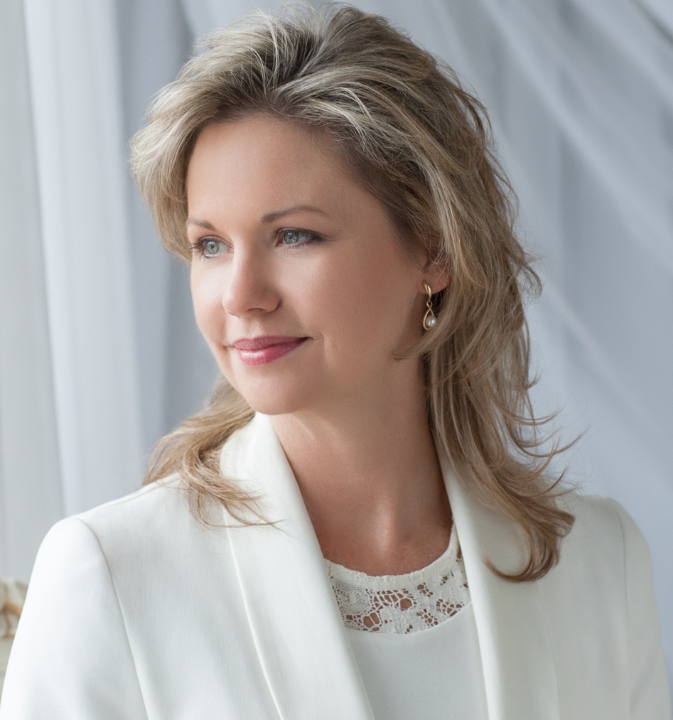 Sarah-anker-Headshot - Innovate Long Island